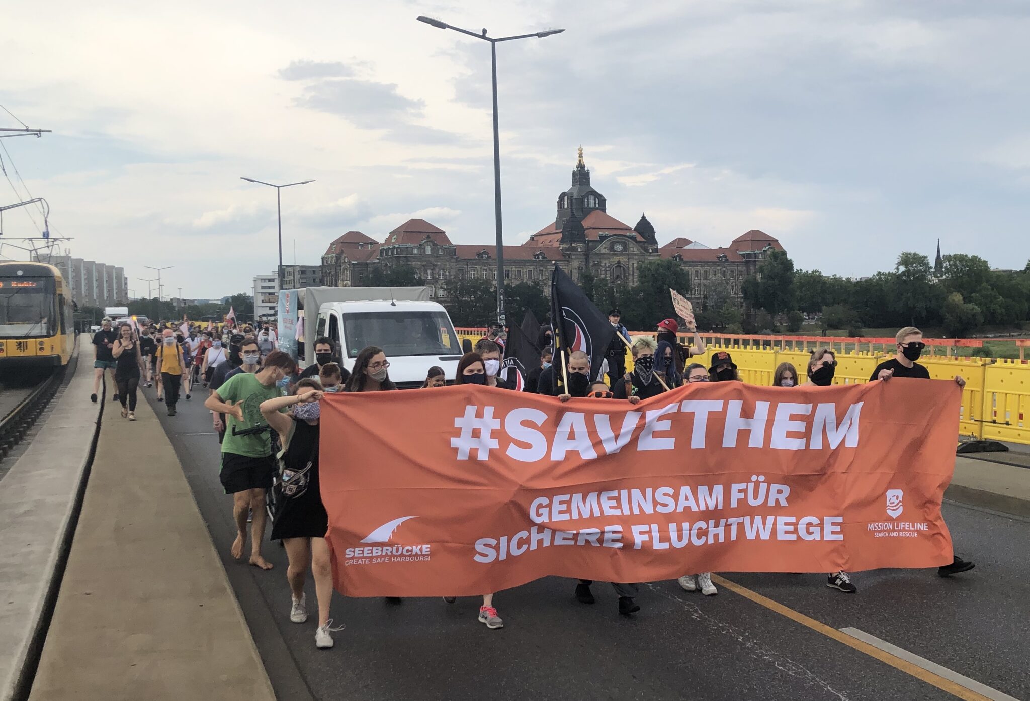 Menschen über Grenzen – Seebrücken Demonstration in Dresden